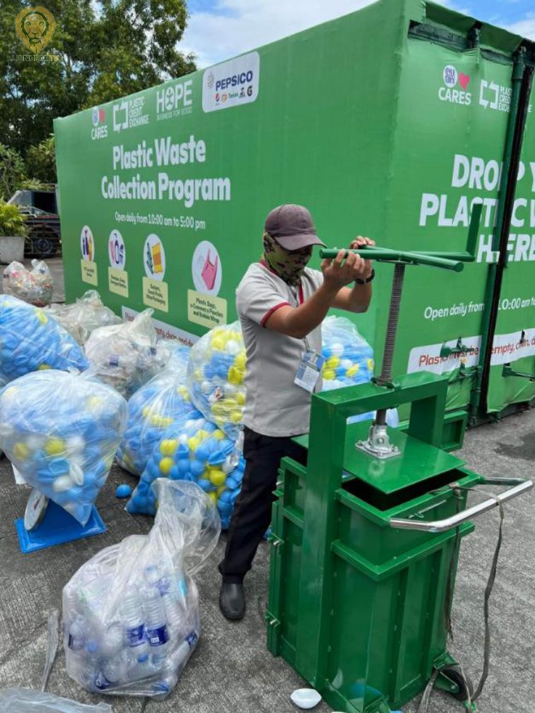 SM Cares brings its Plastic Waste Collection program to SM Dasmarinas ...