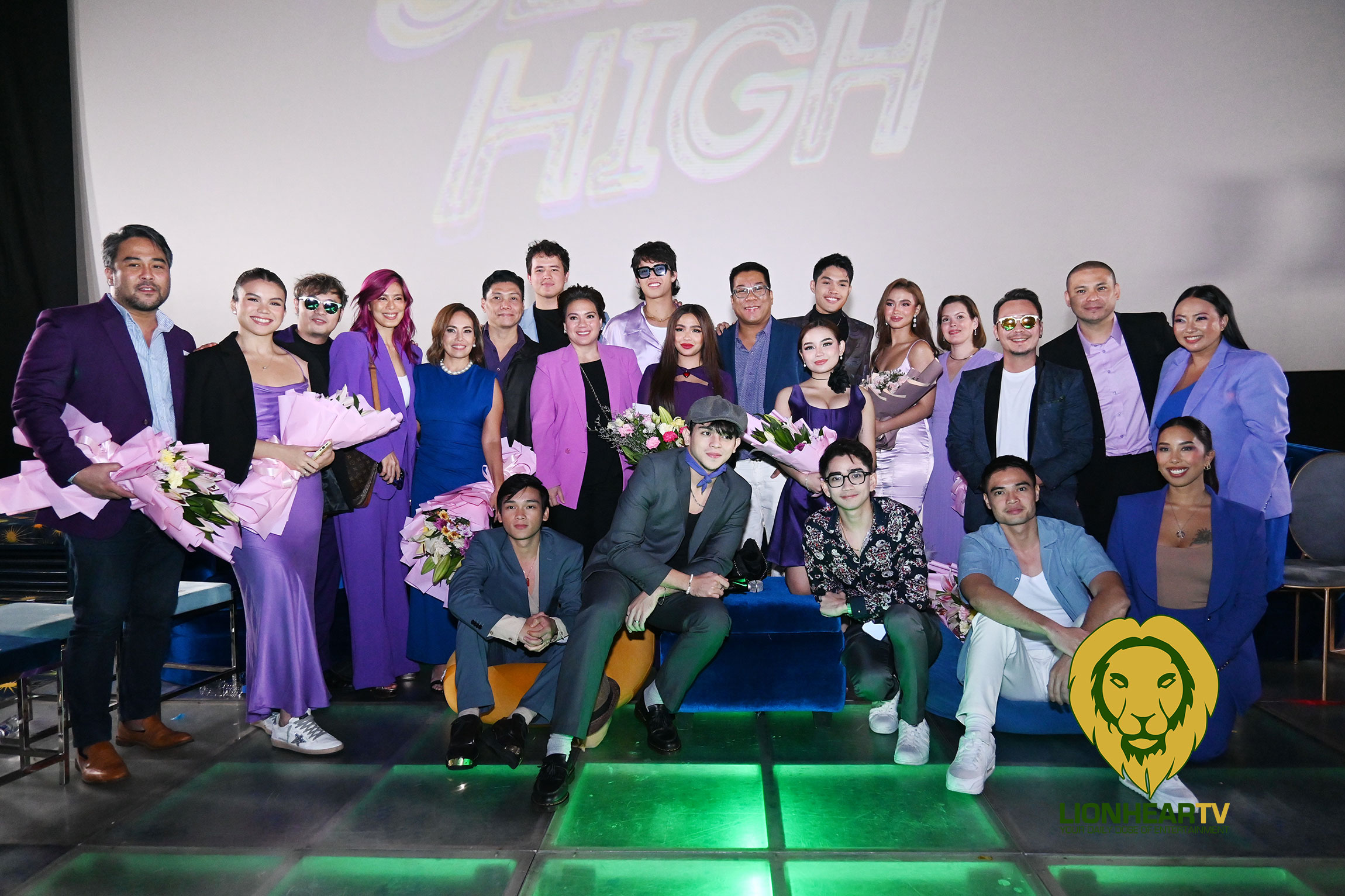 ‘Senior High’ Review: A conventional teen drama with intriguing ...