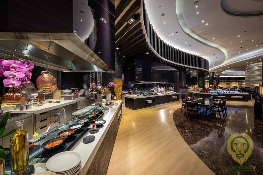 The Cafe at Hyatt Regency Manila, City of Dreams - LionhearTV