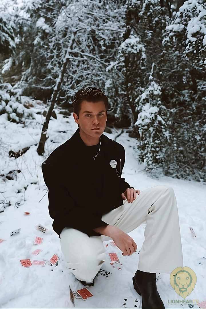 Jamie Miller unveils heartbreaking new single 'In The Cards' - LionhearTV