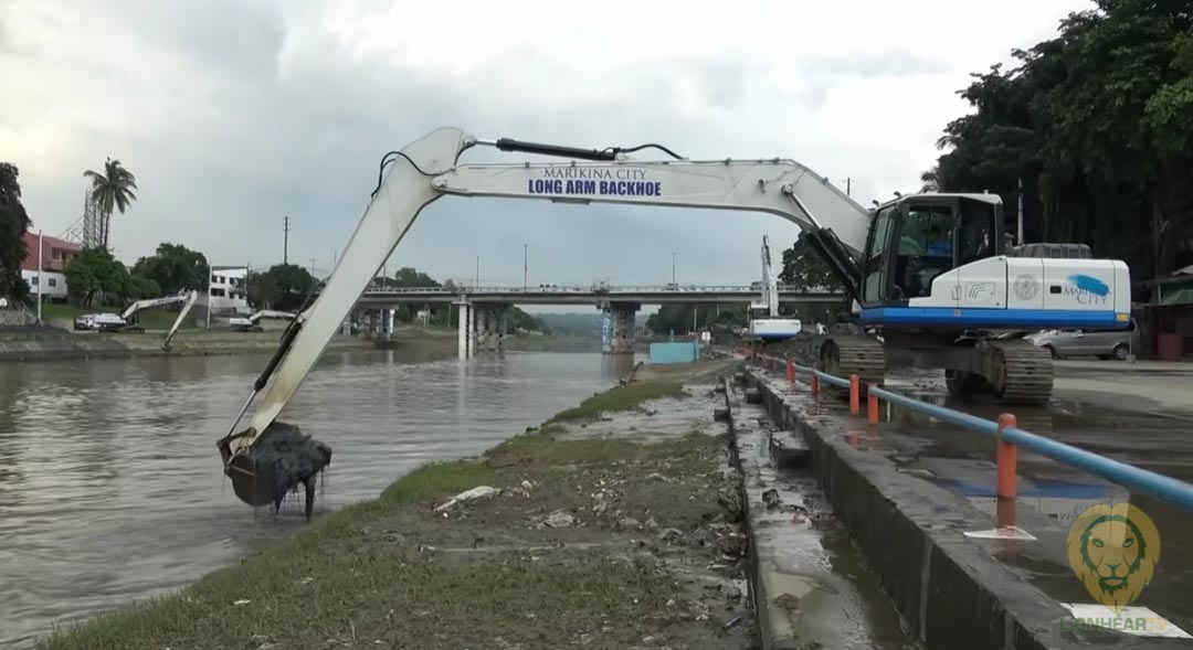 Marikina residents attest to the efficacy of river dredging, saying ...