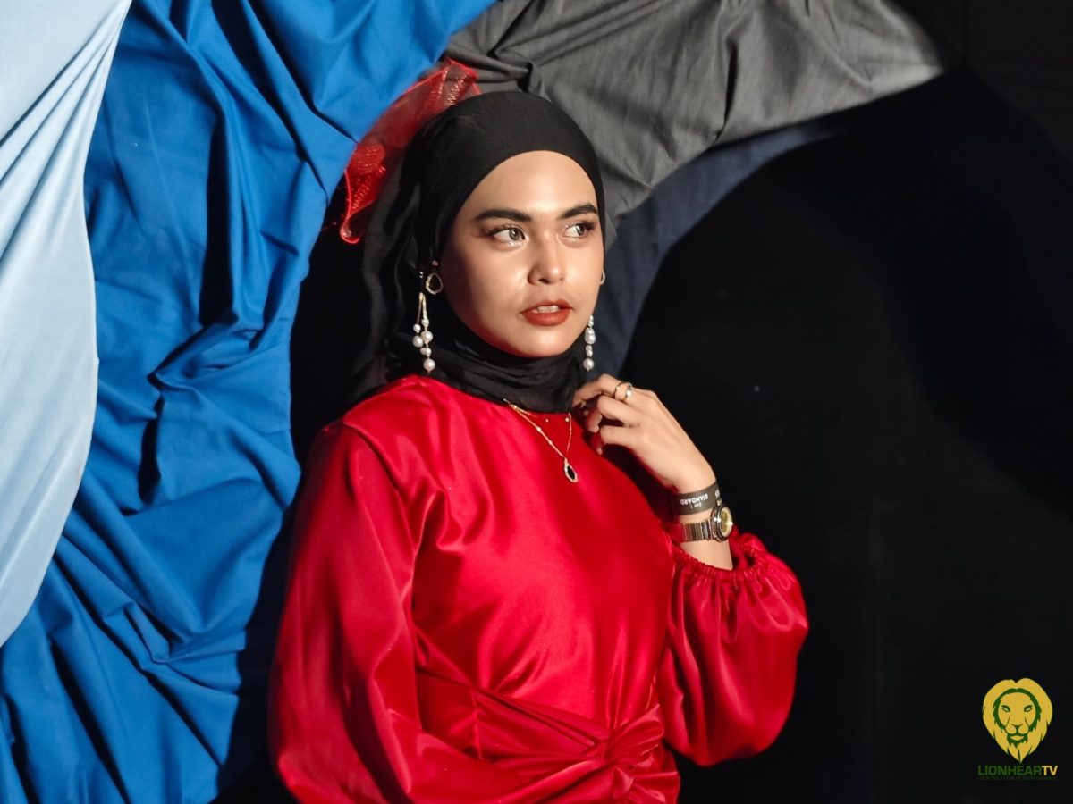Filipino fashion at Vogue Threads Manila 2024 through the lens of vivo ...
